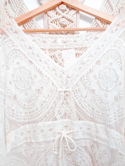 Poncho de encaje estilo Boho Ibicenco - La Gata Voladora